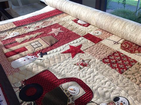 Alvenas Applique Christmas Quilt Free Bird Quilting Designs