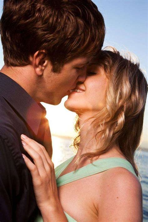 恩愛的男女之間經常接吻，身體會有什麼變化 每日頭條