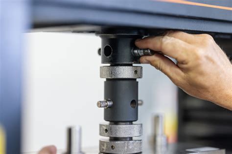 Interlaminar Shear Strength Test Vzlu Labs Materials Testing Measurements And Calibration