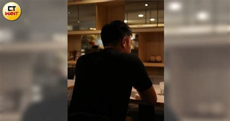 【綠營神鵰俠1】可不可以再傳一張？ 小英後援會長狂貼大屌照 政治 Ctwant
