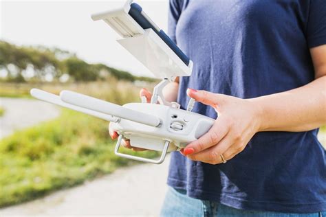 How To Practice Flying In Tight Spaces