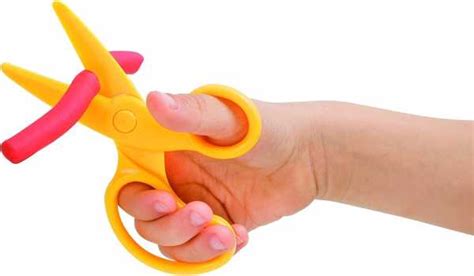 راهنمای انتخاب بهترین قیچی برای کاردستی کودکان، ایمنی و راحتی