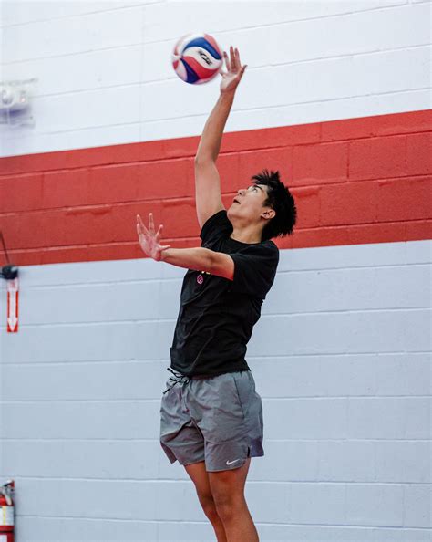 How To Jump Float Serve 3 Pro Volleyball Players Secret Serving Tips
