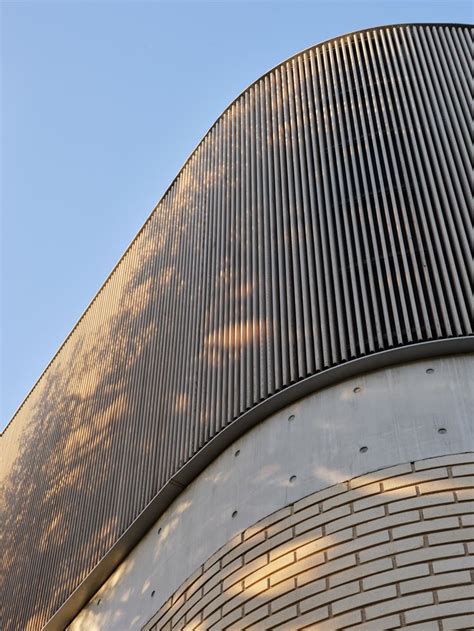 Black Vespa Home By Stafford Architecture Issue 11 Feature The