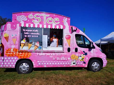 Estee Iedereen Welkom In Het Wk Dorp Bekestraat Eizer Nog Tot Vanavond Ijs Pannenkoeken En