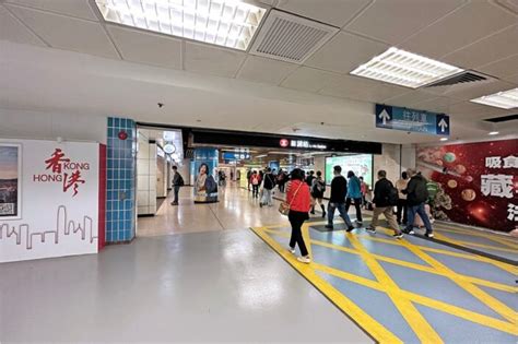 Mtr Adds 100 Trips On 3 Lines Launches New Weekday Only Light Rail