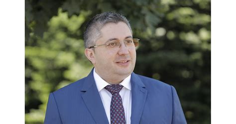 Нанков уличи подчинени на министър Шишков в лъжи за проблема с винетките за хората от Пролеша