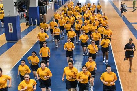 Navy Recruit Dies After Collapsing During Fitness Test At Great Lakes