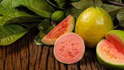 6 Benefits Of Pink Guava Healthshots