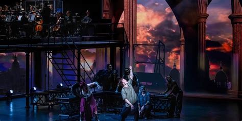 Review The Hunchback Of Notre Dame At Houston Broadway Theatre
