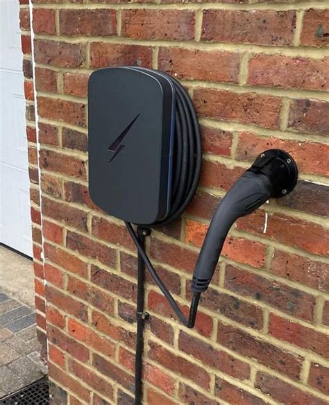 Hypervolt Electric Vehicle Ev Charger Installation Grays Essex