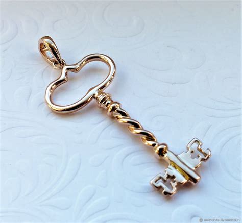 Подвеска золотой ключик - 75 фото