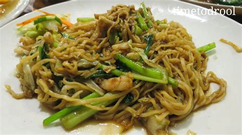 Surabaya Food Stalls And Restaurant Amboja Bistro Diponegoro