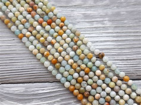 Натуральне каміння оптом та в роздріб купити напівдорогоцінне каміння