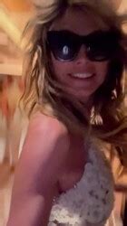 Insta Vid Rg Heidi Klum Topless On The Beach Covered Phun Org Forum