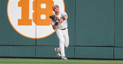 Tennessee Nets Six All Region Picks Dylan Dreiling Named Mvp