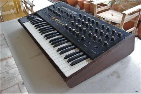 MATRIXSYNTH Korg Mono Poly Analog Synthesizer MATRIXSYNTH Korg Mono Poly Analog Synthesizer