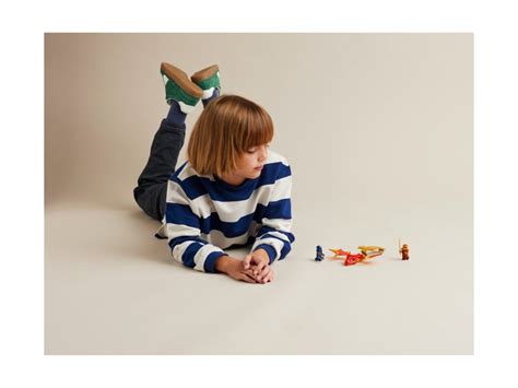 LEGO NINJAGO Atak powstającego smoka Kaia