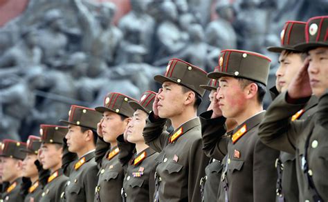 Военная форма северной кореи 95 фото