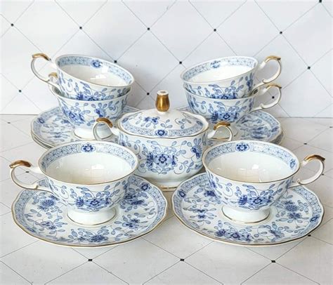 Japan Antique Narumi ขายยกเซ็ทจ้า กระปุกน้ำตาลใบใหญ่ Facebook