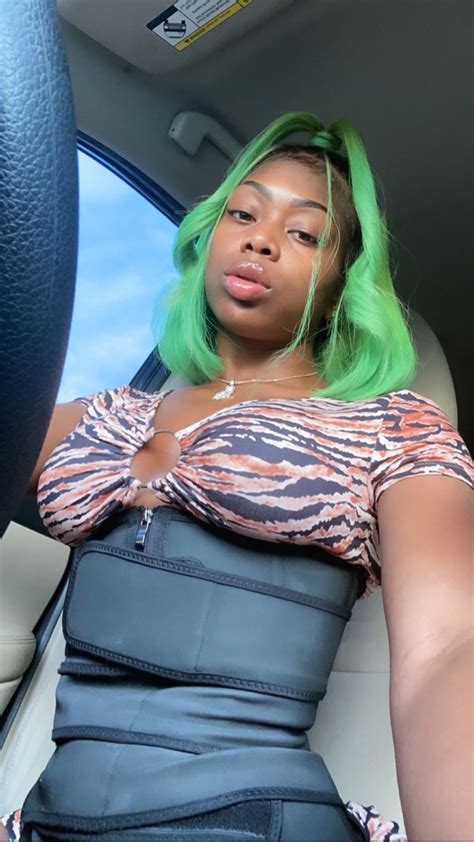 Trap House 100 Shesfreaky