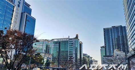 [주목 우리 동네 상권]핫 스팟 핫 플레이스 유동인구 15만명 경쟁력 높은 구로디지털단지역 일대