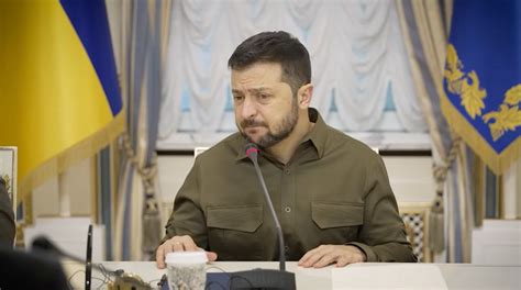 Зеленский предупредил народ о самой сложной зиме в истории