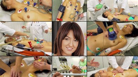 Suzy Pool Patient Cpr Defib Resqcpr In Er 3 And 12 Lead Ecg Bp Ambu
