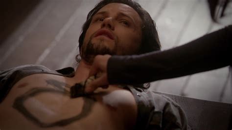 AusCAPS Nathan Parsons Shirtless In The Originals 2 18 Night Has A Thousand Eyes