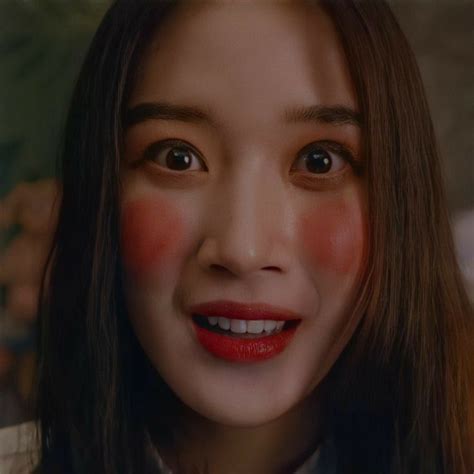 𝙹𝚞 𝙺𝚢𝚞𝚗𝚐 ᗒᗣᗕ ՞ Secretos De Belleza Maquillaje Feo Belleza Verdadera