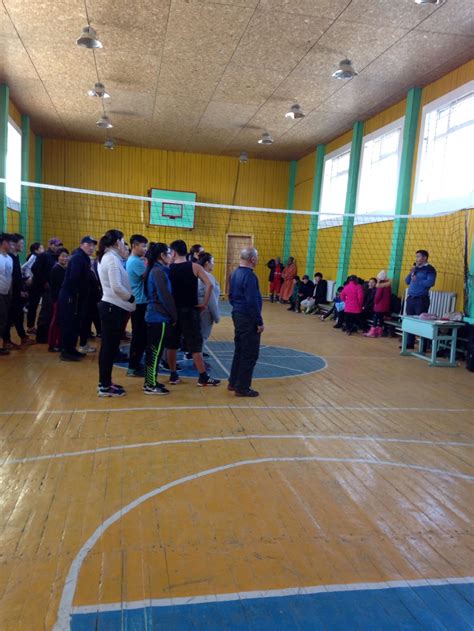 Нээлттэй хаалганы өдрөөр иргэдийн дунд гар бөмбөгийн тэмцээн зохион байгуулав