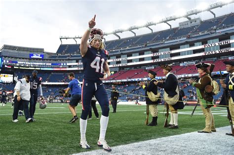 Two Patriots Named To Pfwas 2022 All Rookie Team