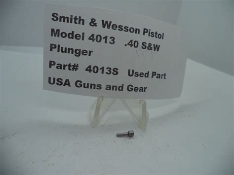 4013s Smith And Wesson Model 4013 40 Sandw Plunger Used