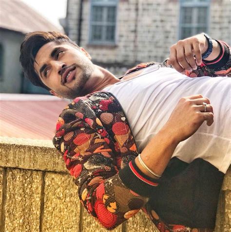 Pin By Zoya 07 On My Saves Jassi Gill Actor Model Singer