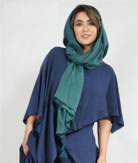 میکاپ تایم فریبا طالبی در سالن زیبایی لاکچری جزئیات مراحل یک میکاپ