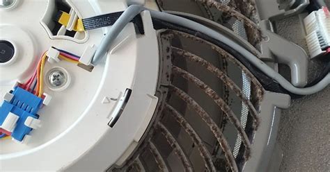 제가 원하는 상황을 정확히 파악하여 상담해주시고 전문 장비를 가져오셔서 청소해주시고 궁금한 질문도 바로 답변해주시고 올 여름은 곰팡이 걱정없이 건강하게 사용할수 있겠네요