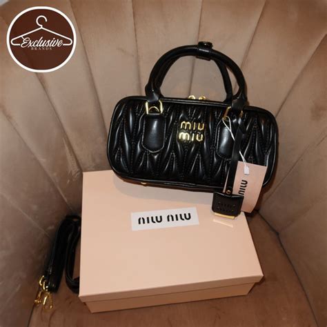 Miu Сумка купить с доставкой по выгодным ценам в интернет магазине Ozon 1616221542