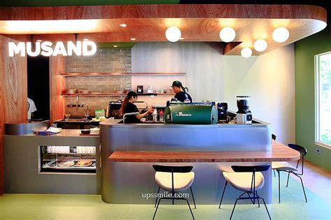 士林天母咖啡廳新開幕，大片落地窗，邊間打造木質氛圍空間，簡約設計混搭奶油色系，讓人放鬆，musand Coffee Granary漠杉咖啡位於