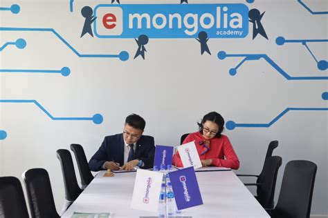 “И Монгол академи” УТҮГ “Үндэсний цэцэрлэгт хүрээлэн” ОНӨТҮГ тай хамтран ажиллах санамж бичиг