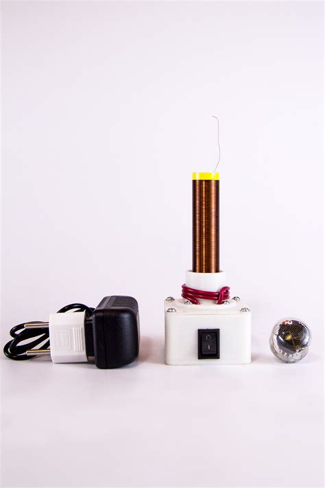Купить Мини катушка тесла 14см в MotionLamps.ru