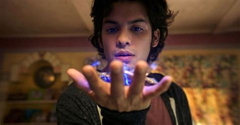 Blue Beetles Runtime Places It Among Dceus Shortest Films