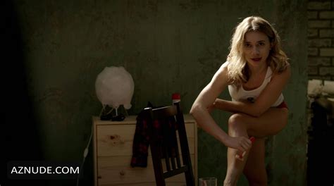 Olesya Rulin Nude Aznude