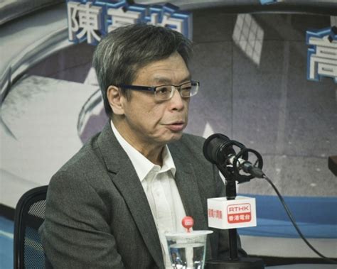 梁子超質疑放寬檢疫措施屬自相矛盾 認為目前無空間放寬抗疫措施