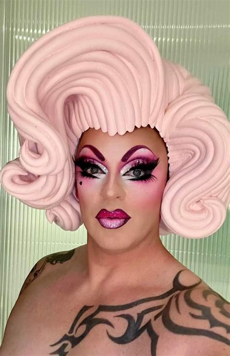 Pin By Christophor Johnstone On Drag Queens Rupauls Drag Race Rupaul Drag Drag Queen