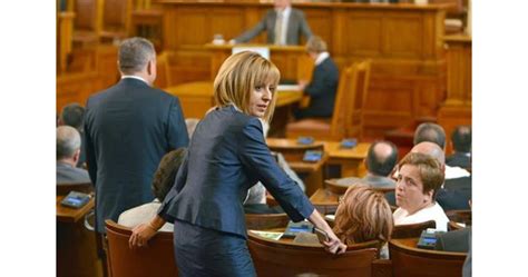 Парламентът не прие отчета на Комисията за конфликт на интереси