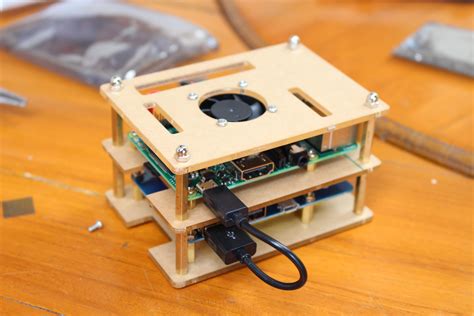 Raspberry Pi Club Battery UPS Kit Assembly Guide And Review CNX Software