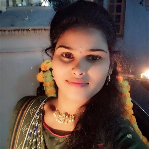 Sandhya Reddy Sandhyar243854 Snapchat Stories Spotlight And Lenses