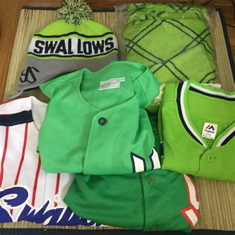 東京ヤクルトスワローズ ユニフォームなど6点セット メルカリ