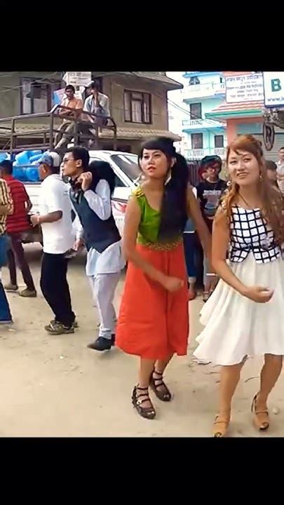 साकेला उभौली Youtube