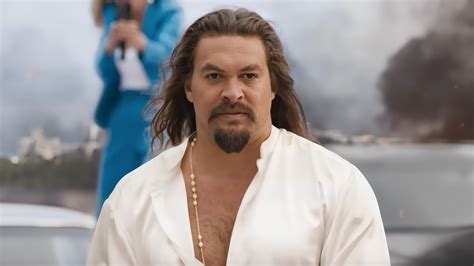 Jason Momoa And Johnny Depp Unexpected Friendship Or Fierce Rivalry
